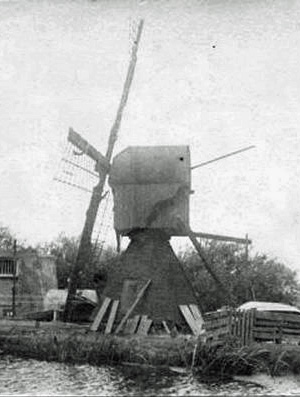 Molen Ronde stenen molen ( naast de molen van de Warmonderdam en ...